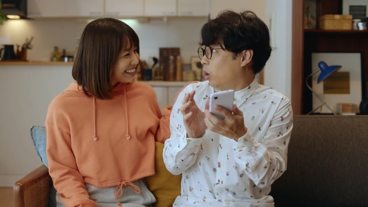 DeNA Pococha（ポコチャ）「はじめて」篇「ねこ」篇 浜野謙太 水越朝弓 | CM Watch