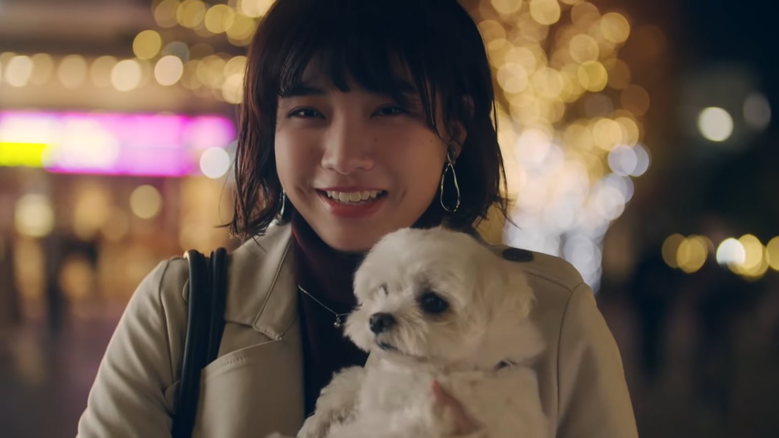 ペットショップ COO＆RIKU クーアンドリク「クリスマス」篇 坂ノ上茜 | CM Watch