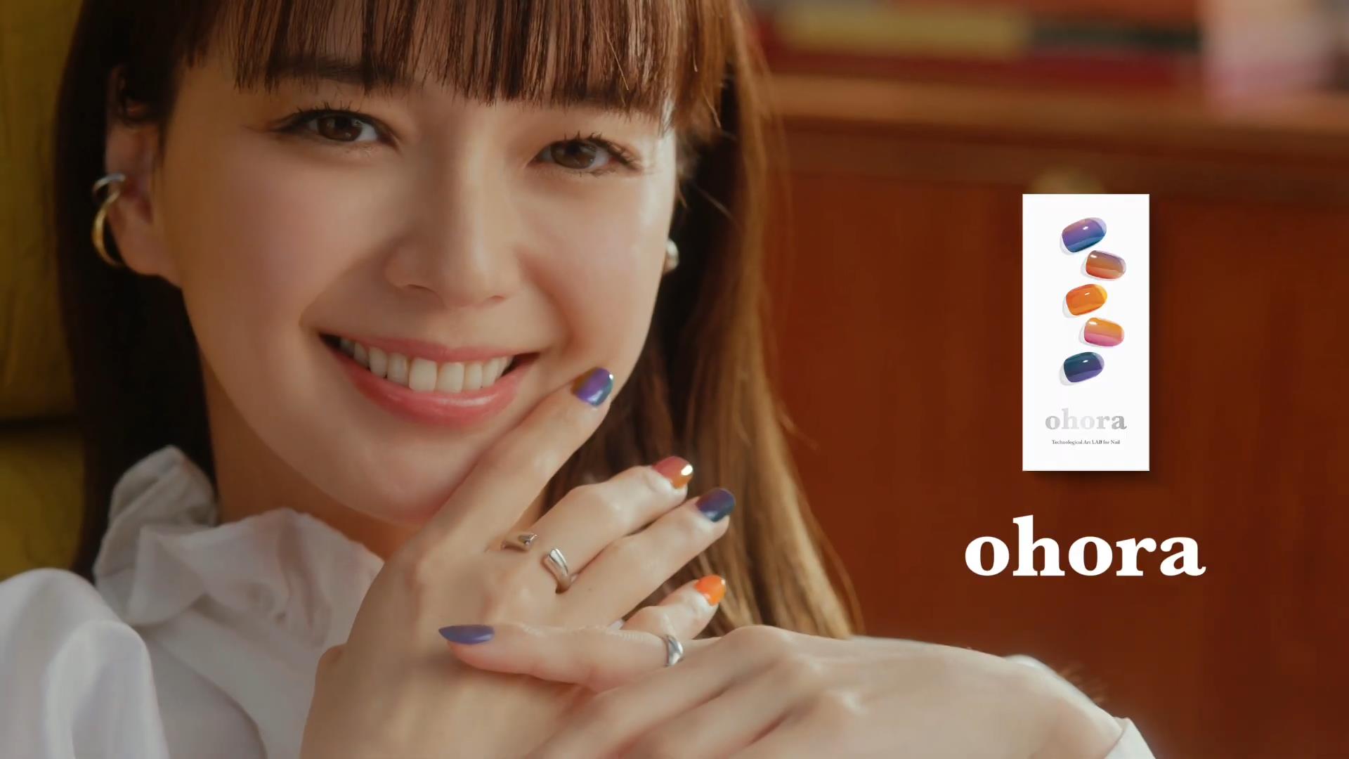 グルガジャパン ohora（オホーラ）「小さなネイル、自由なわたし。」篇 多部未華子 | CM Watch
