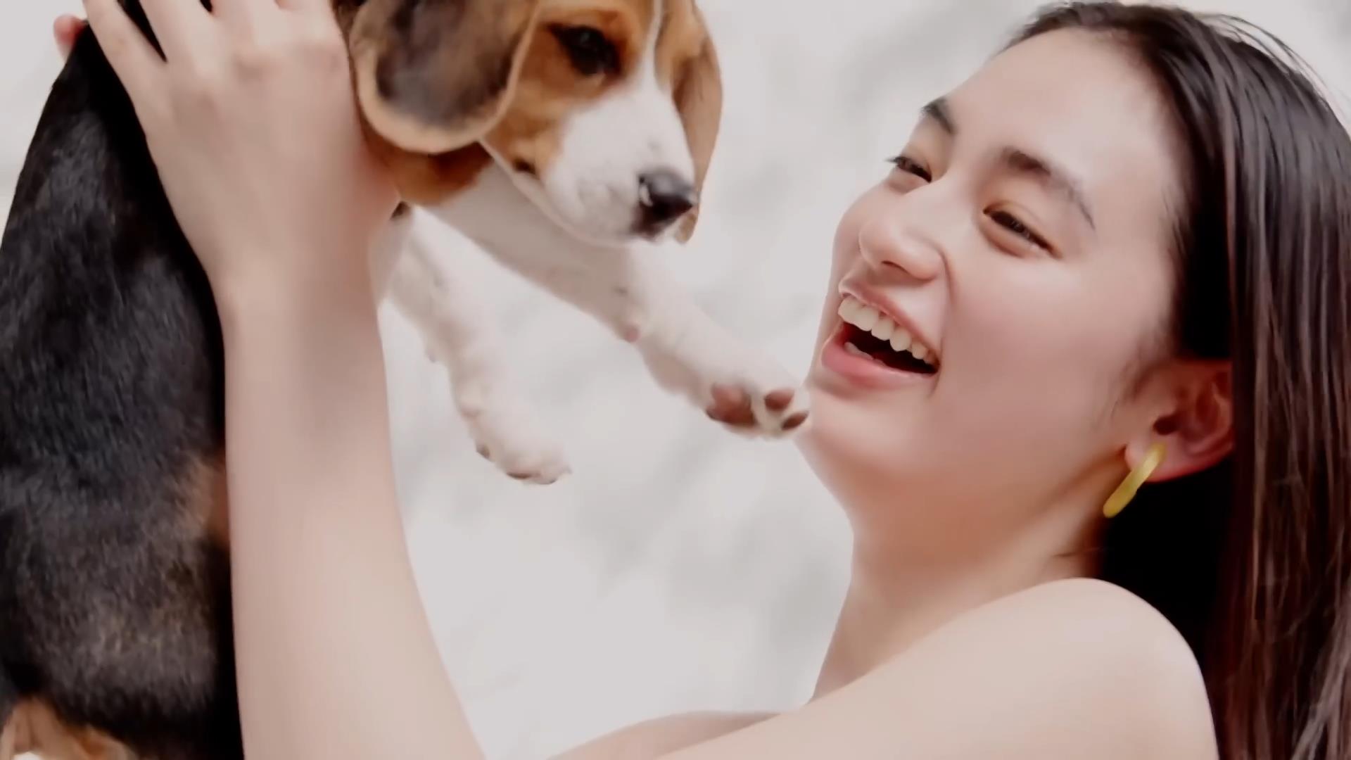 GU 「BRA-FEEL」「STYLE-HEAT」 八木莉可子 | CM Watch