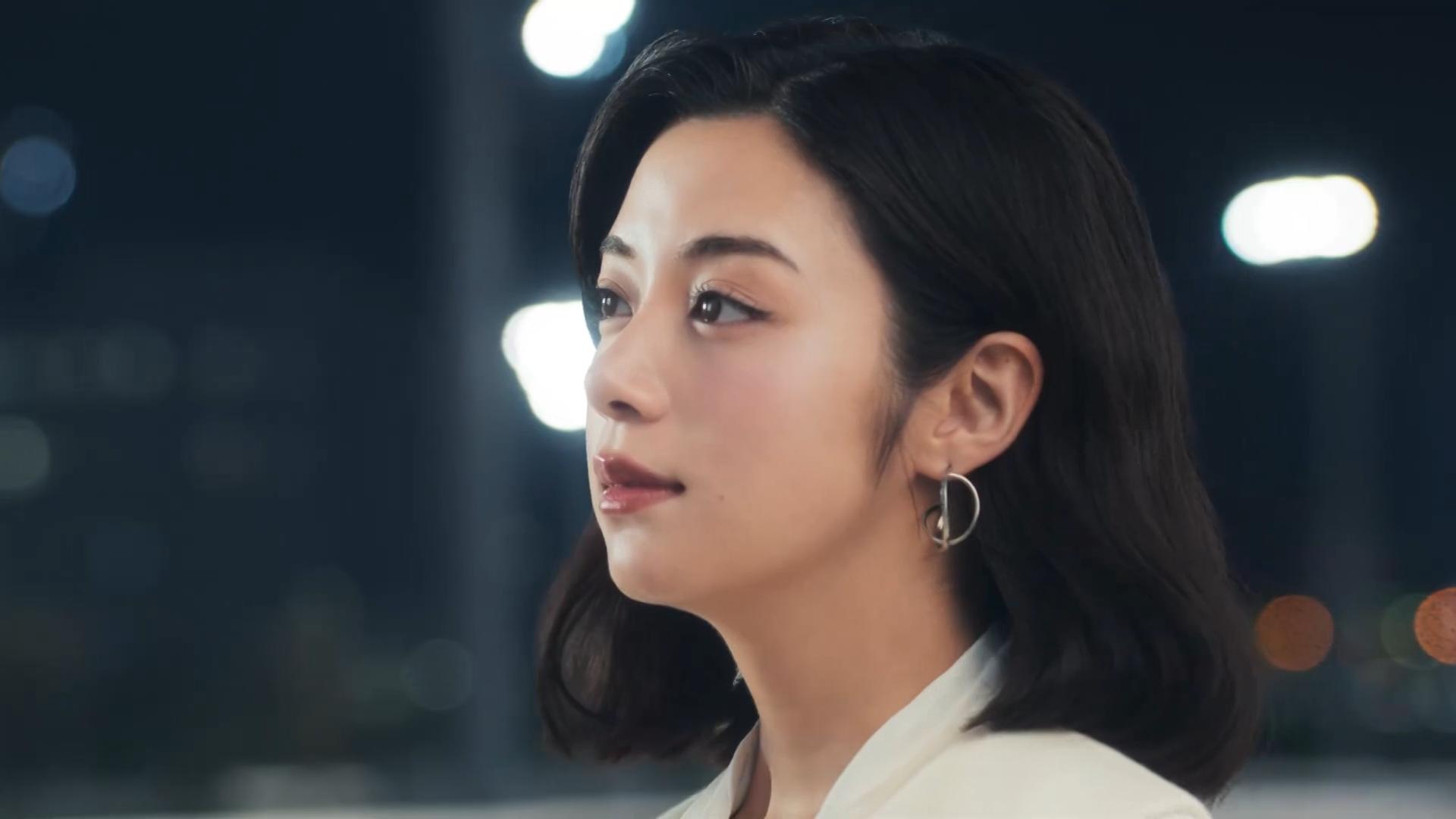 東京シティ競馬（TCK） 「DIRT IS TCK.」 池田エライザ 磯村勇斗 | CM Watch